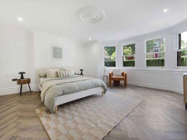 2 bedroom flat for rent in Hillmarton Road, Hillmarton Conservation Area, N7