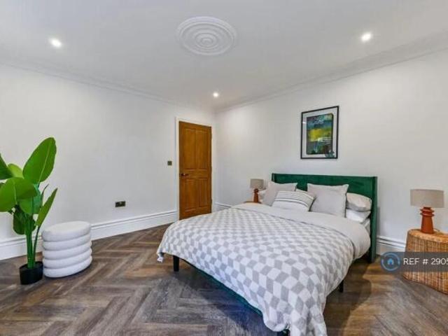 2 bedroom flat for rent in Hillmarton Road, London, N7
