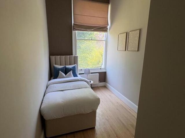 2 bedroom flat for rent in Hillmarton Road, London N7