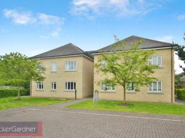 2 bedroom flat for rent in Histon Road, Cambridge, CB4