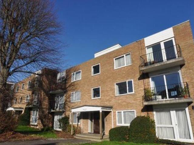 2 Bedroom Flat For Rent In Hitchin