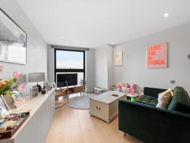 2 bedroom flat for rent in Homestead Heights, 159 Tottenham Lane, N8