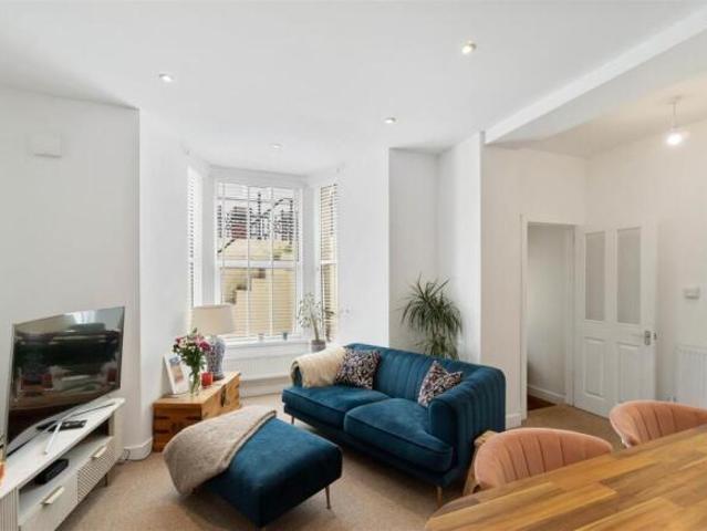 2 bedroom flat for rent in Holyrood Place, Plymouth, PL1