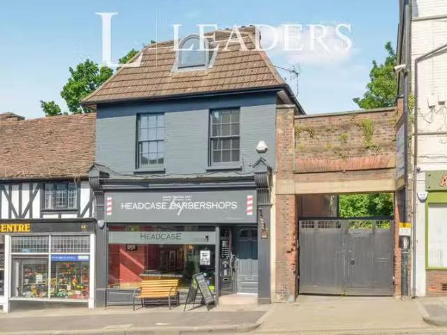 2 bedroom flat for rent in Holywell Hill, AL1