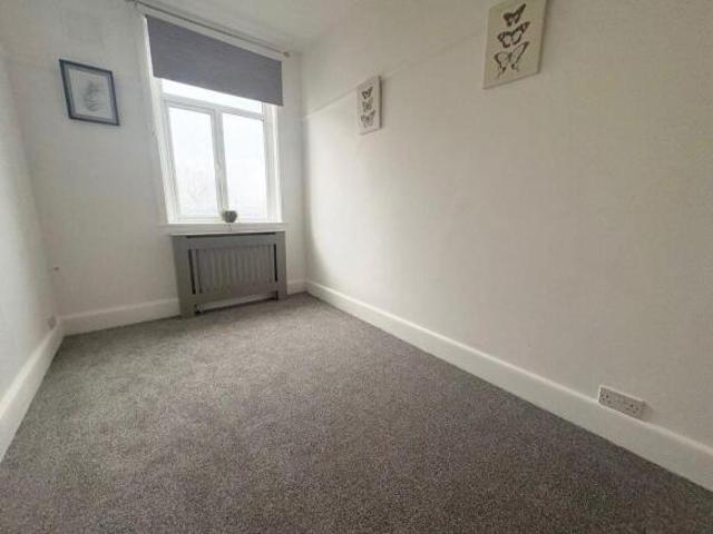 2 bedroom flat for rent in Holdenhurst Road, Springbourne P04424, BH8