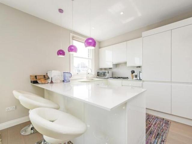2 bedroom flat for rent in Holland Road, London, W14