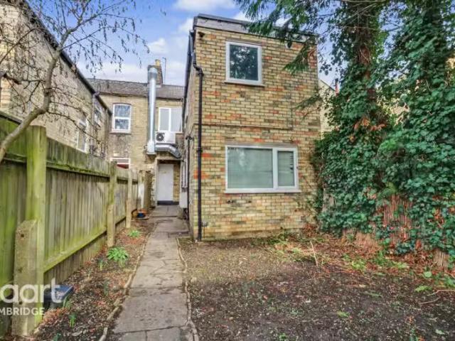 2 bedroom flat for rent in Hope Street, Cambridge, CB1