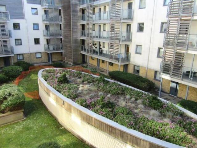 2 bedroom flat for rent in Horsted Court, 23 Kingscote way, Brighton, BN1