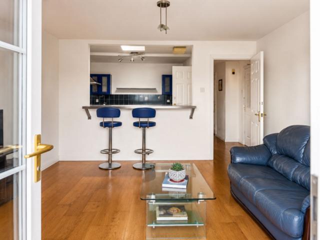 2 bedroom flat for rent in Hotwell Road, Pooles Wharf Hotwell Road, BS8
