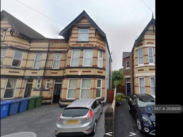 2 bedroom flat for rent in Howard Drive, Liverpool, L19