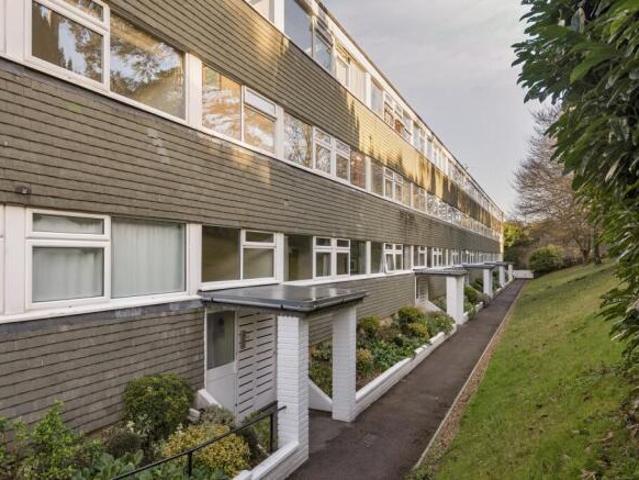 2 bedroom flat for rent in Howecroft Court, Eastmead Lane, BS9