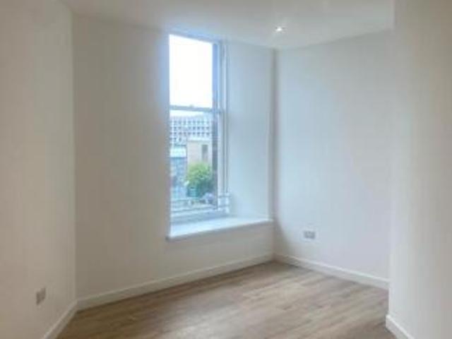2 bedroom flat for rent in Hunter Street, Glasgow, G4