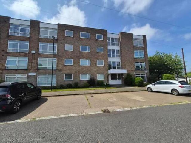 2 bedroom flat for rent in Hunters Court, South Gosforth, Newcastle upon Tyne, NE3