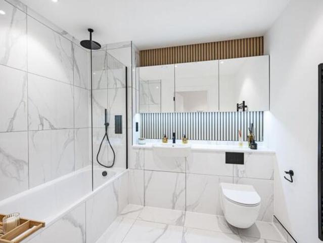 2 bedroom flat for rent in Icon Heights, N22, Wood Green, London, N22