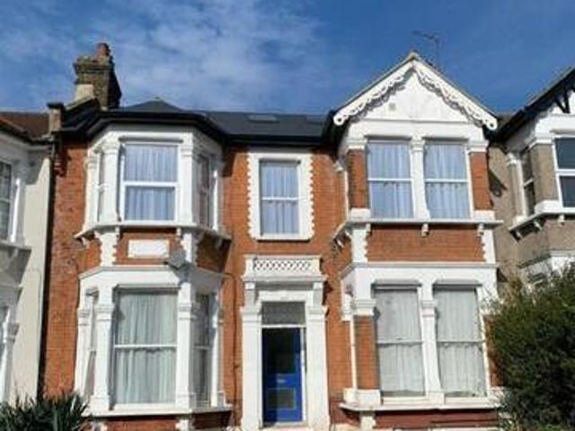 2 Bedroom Flat For Rent In Ilford