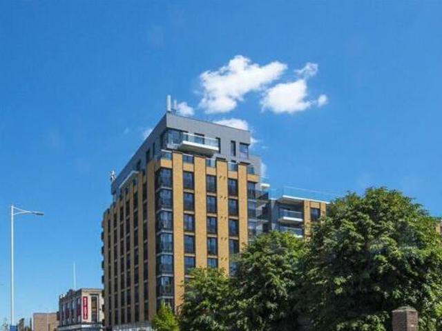 2 Bedroom Flat For Rent In Ilford