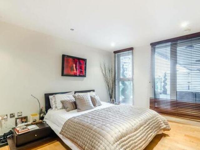 2 Bedroom Flat For Rent In Imperial Wharf, London