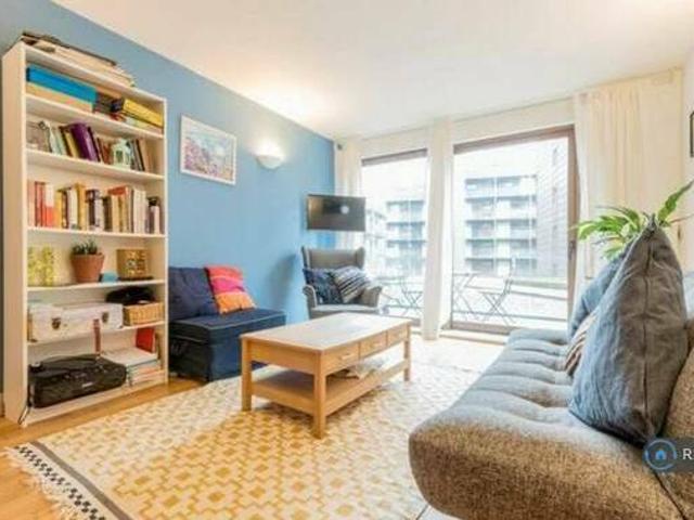 2 bedroom flat for rent in Isaac Way Manchester M4