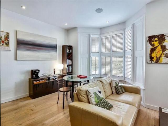 2 bedroom flat for rent in Iverson Road London NW6
