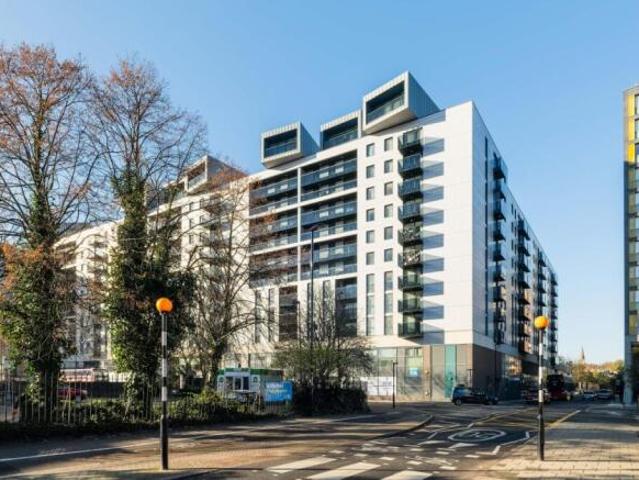 2 bedroom flat for rent in Jerrard Street London SE13