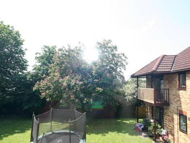 2 bedroom flat for rent in Joan Lawrence Place OX3
