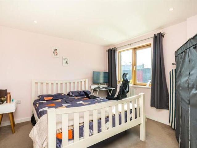 2 bedroom flat for rent in John Bell Tower West, 5 Pancras Way, London, E3
