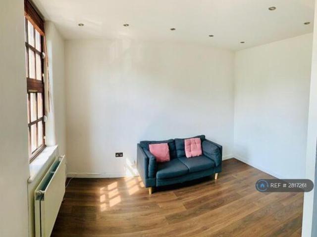 2 bedroom flat for rent in Joseph Lister Lodge, London, E11