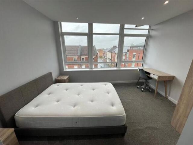 2 bedroom flat for rent in K2 Apartments North, 70 Bond Street, Hull, East Riding of Yorkshire, HU1