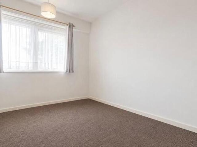 2 bedroom flat for rent in Kamloops Crescent, Leicester, LE1