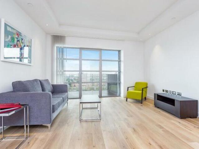 2 bedroom flat for rent in Kent Building, London City Island, E14