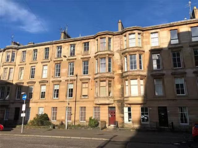 2 bedroom flat for rent in Kent Road, Glasgow, G3