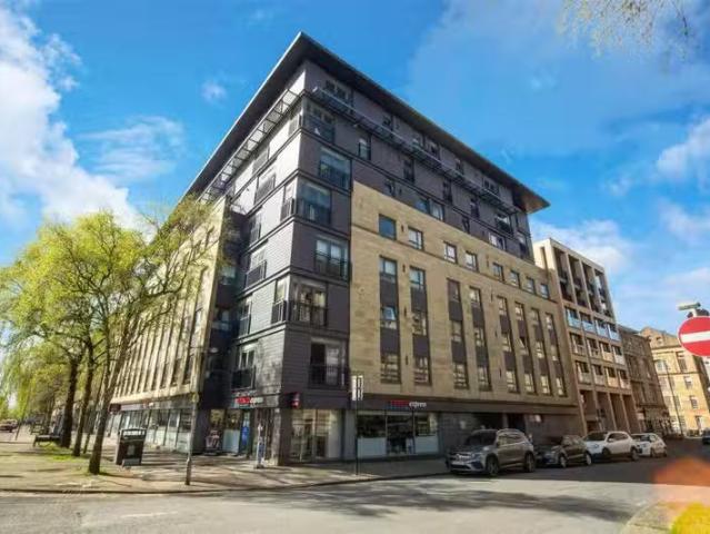 2 bedroom flat for rent in Kent Road, Finnieston, Glasgow, G3