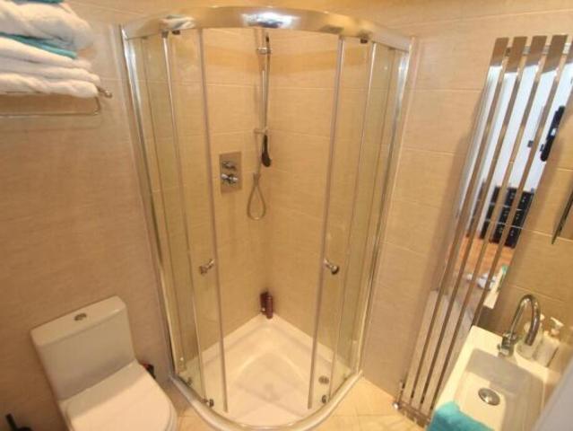 2 bedroom flat for rent in Kent Road, Harrogate, North Yorkshire, UK, HG1