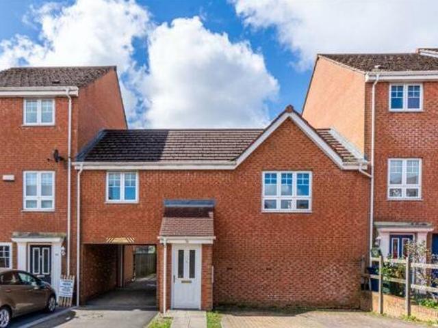 2 Bedroom Flat For Rent In Kenton