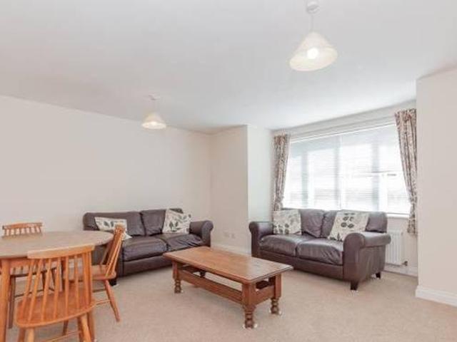 2 bedroom flat for rent in Kenville Road OX1
