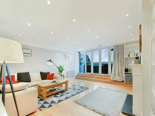 2 bedroom flat for rent in Kennington Oval London SE11