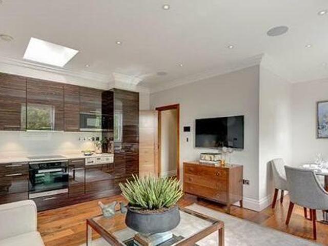 2 Bedroom Flat For Rent In Kensington Garden Square, London