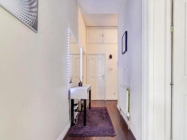 2 Bedroom Flat For Rent In Kensington, London