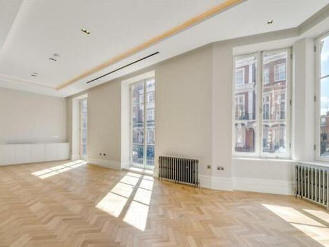 2 Bedroom Flat For Rent In Kensington, London