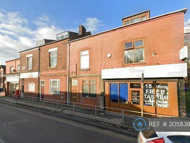 2 Bedroom Flat For Rent In Kearsley, Bolton