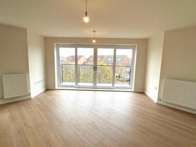 2 bedroom flat for rent in Kestrel House Sandpiper Drive, Doncaster, South Yorkshire, DN4
