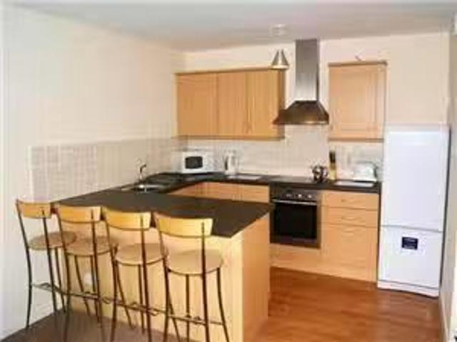 2 bedroom flat for rent in King Street, City Centre, Aberdeen.