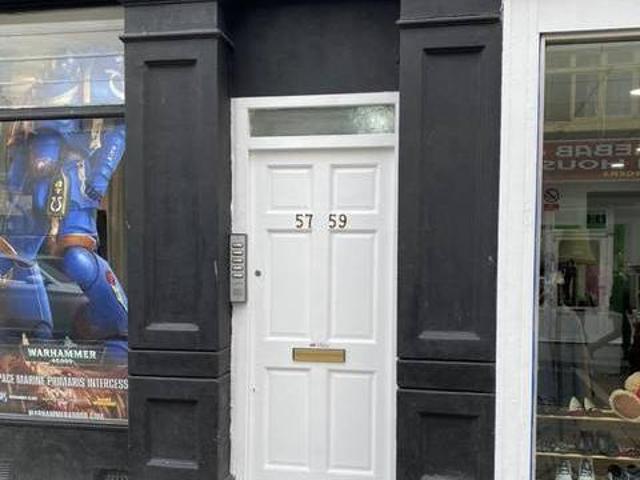 2 bedroom flat for rent in King Street CT11