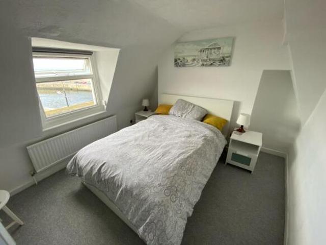 2 bedroom flat for rent in King Street, Margate, CT9