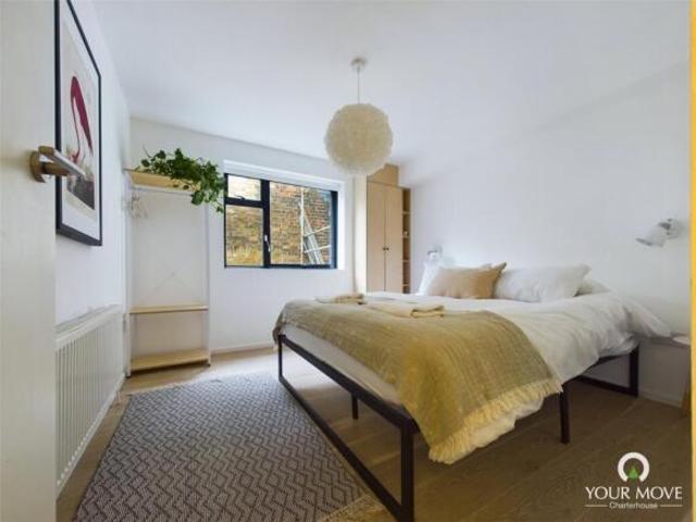 2 bedroom flat for rent in King Street, Margate, Kent, CT9