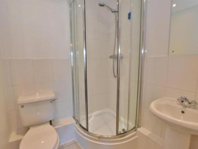 2 bedroom flat for rent in Kingfisher Meadow, Maidstone, ME16