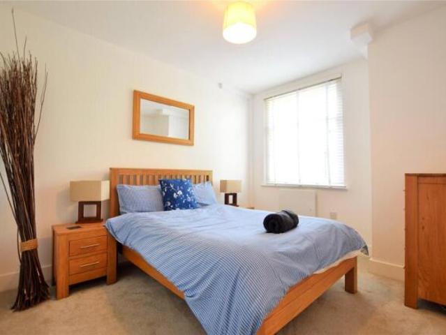 2 bedroom flat for rent in Kings Road, Reading, Berkshire, RG1