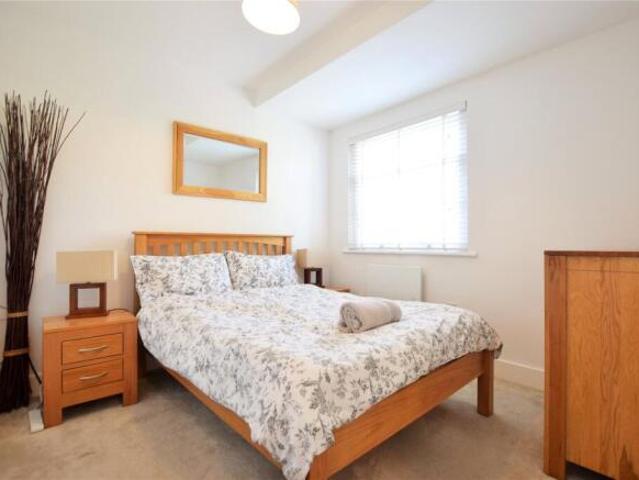 2 bedroom flat for rent in Kings Road, Reading, Berkshire, RG1
