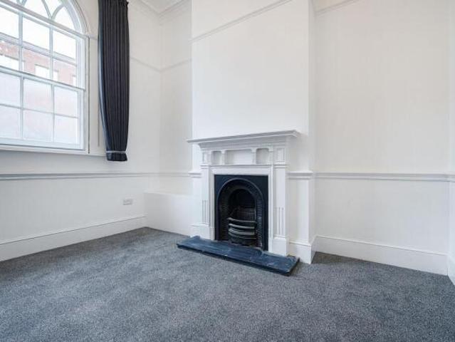 2 bedroom flat for rent in Kings Street, Maidstone, ME14