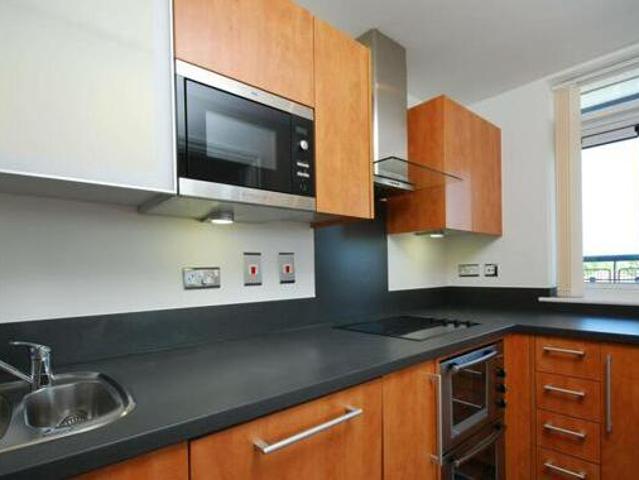 2 Bedroom Flat For Rent In Kingston, Kingston Upon Thames